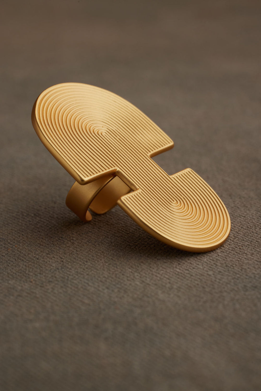 IADA RING