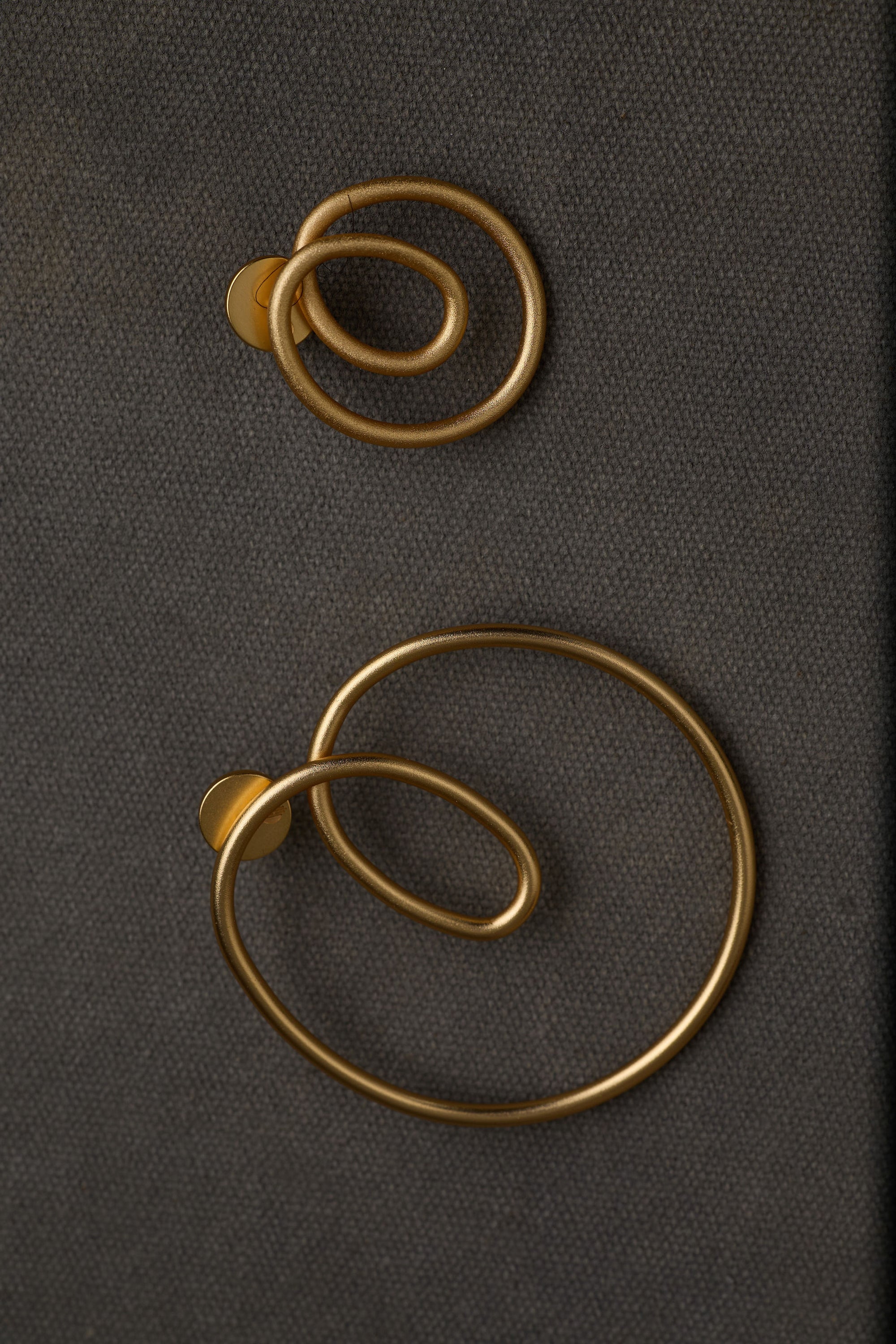 MARI EARRING
