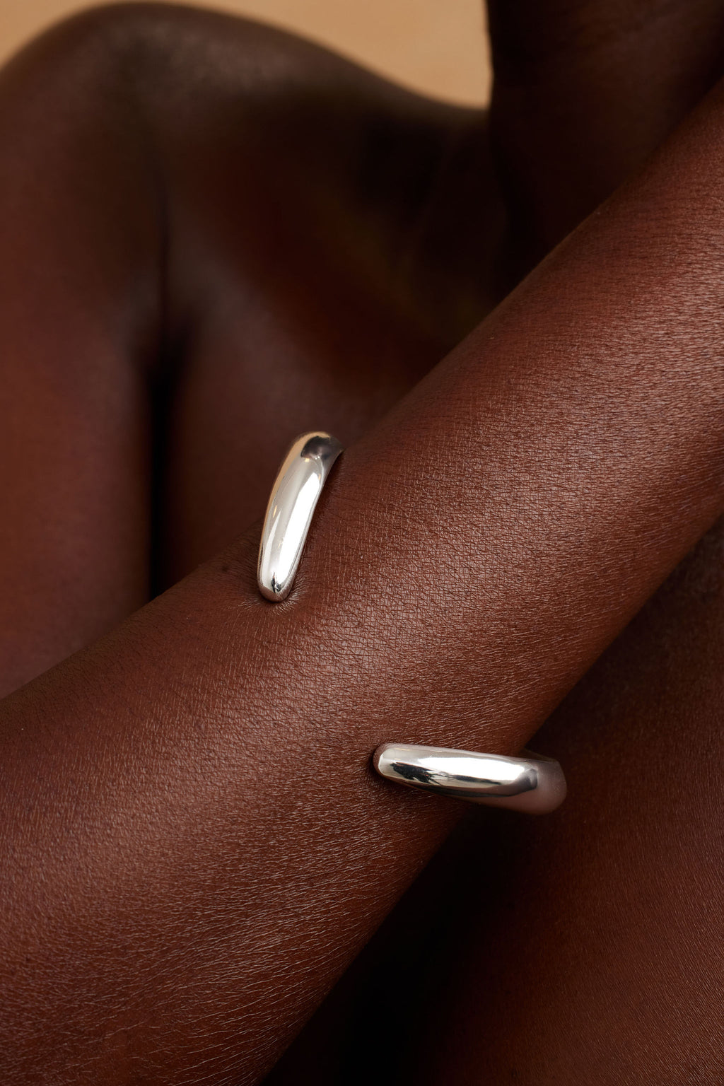 DIMA BANGLE – KHOI