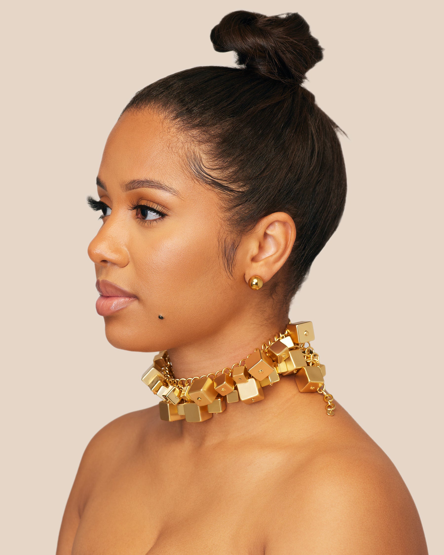Zizi Necklace